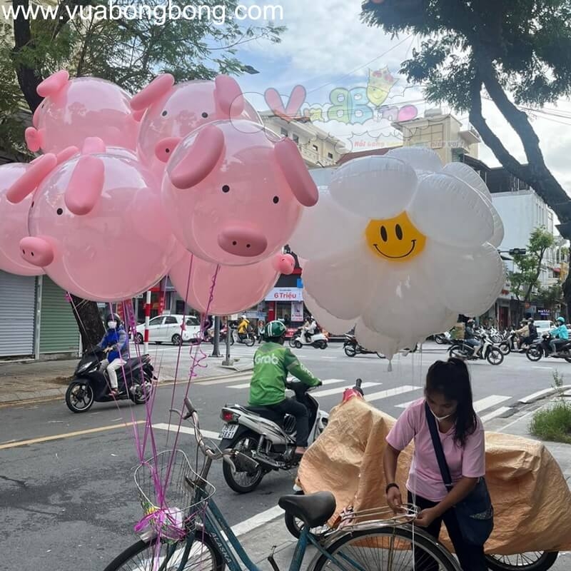 Bán bong bóng tròn con heo hot trend giới trẻ tiktok chụp hình sống ảo ...