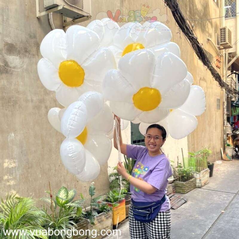 Chùm bong bóng bay hoa cúc, daisy trắng giao hàng tận nơi tại tphcm Vua ...