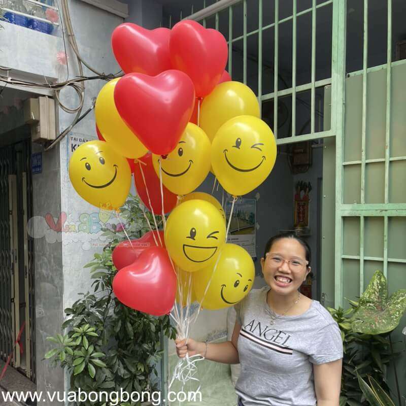 Đơn hàng 15 trái bóng bay tròn mặt cười trái tim đỏ giao hàng tận nơi ...